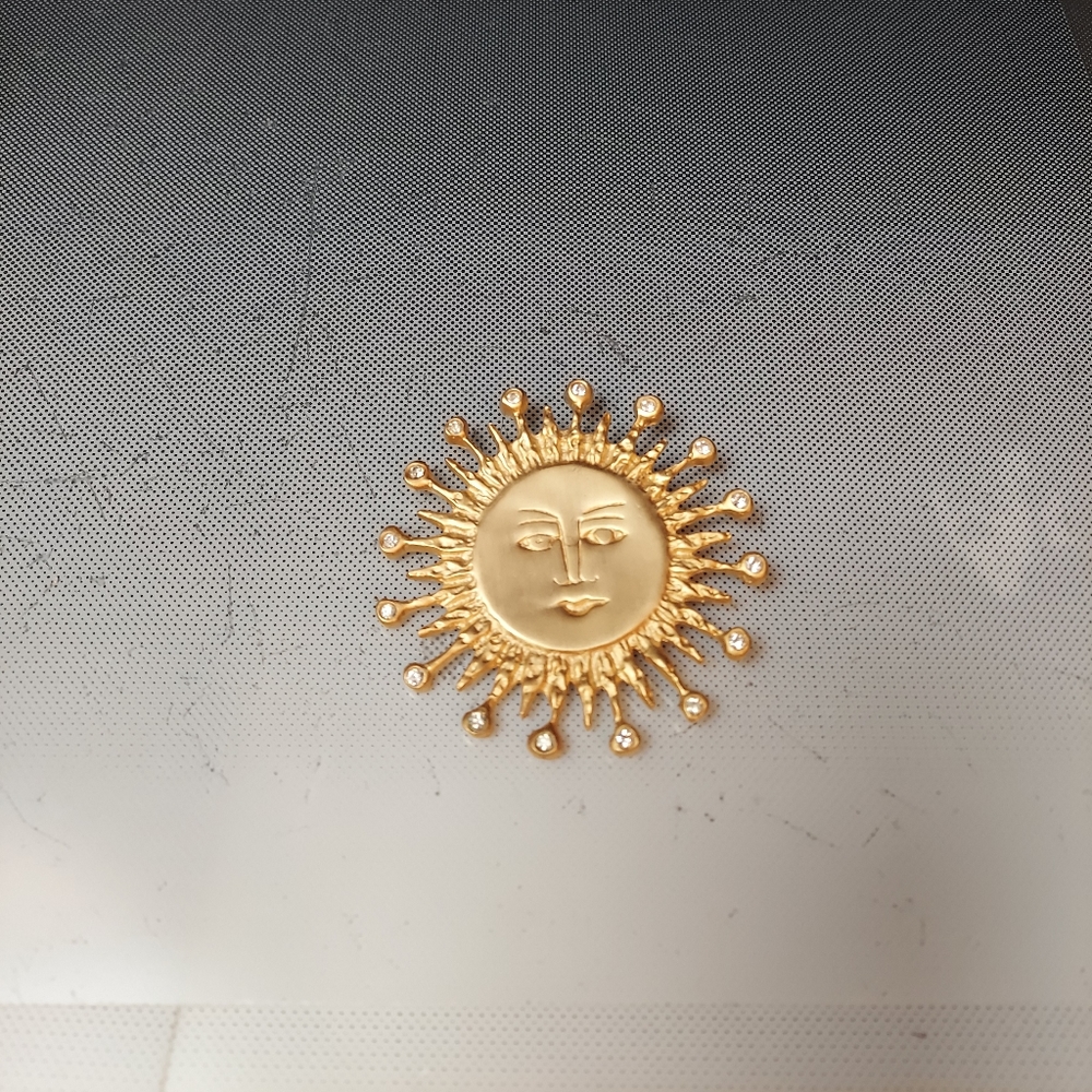 Mr Sun Face Brooch With Rhinestones Tips Big 3in X 3in - Gem